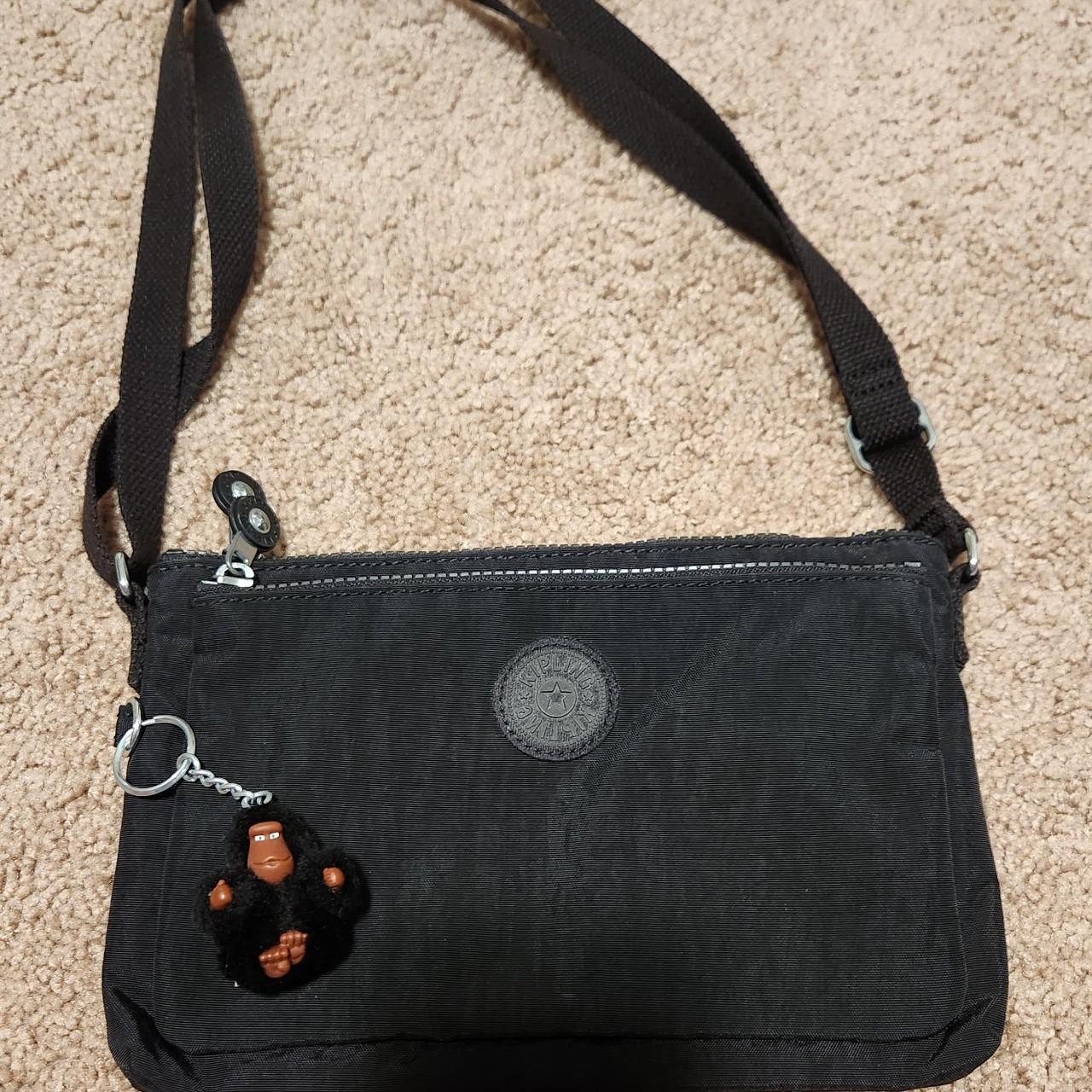 Kipling adjustable strap bag - Depop