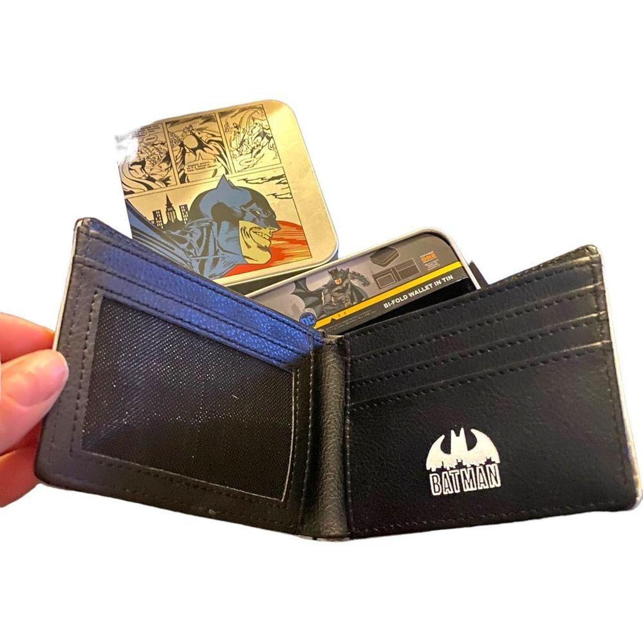 DC Comics Men's Grey and Blue Wallet-purses | Depop