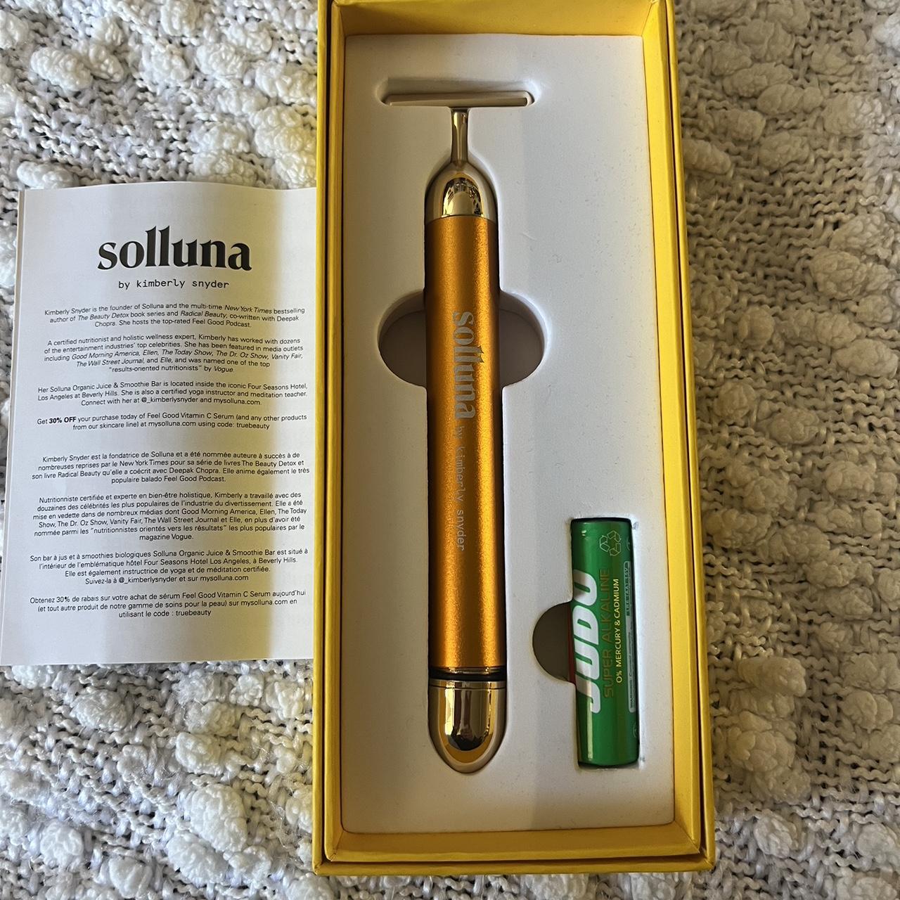 Solluna by Kimberly Snyder vibrating facial wand... - Depop