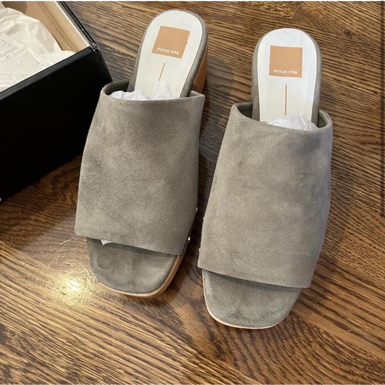 NWT Dolce Vida Dorado open toe suede clog Color:... - Depop