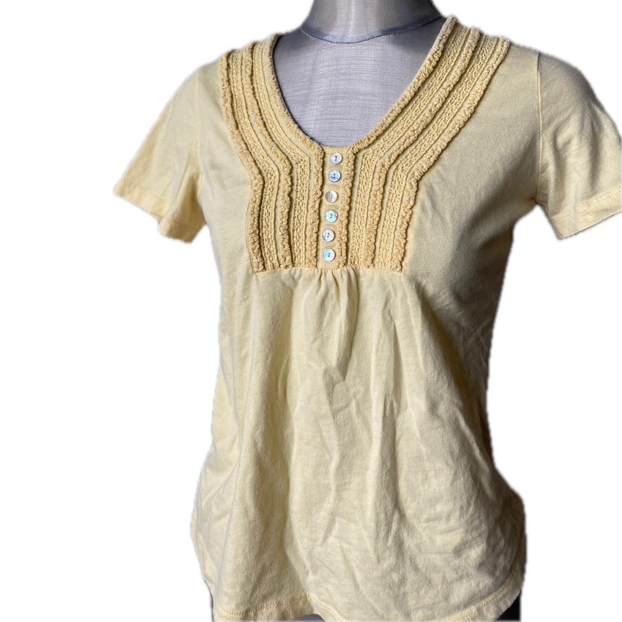 Pastel yellow top Pretty pattern on neckline Says... - Depop