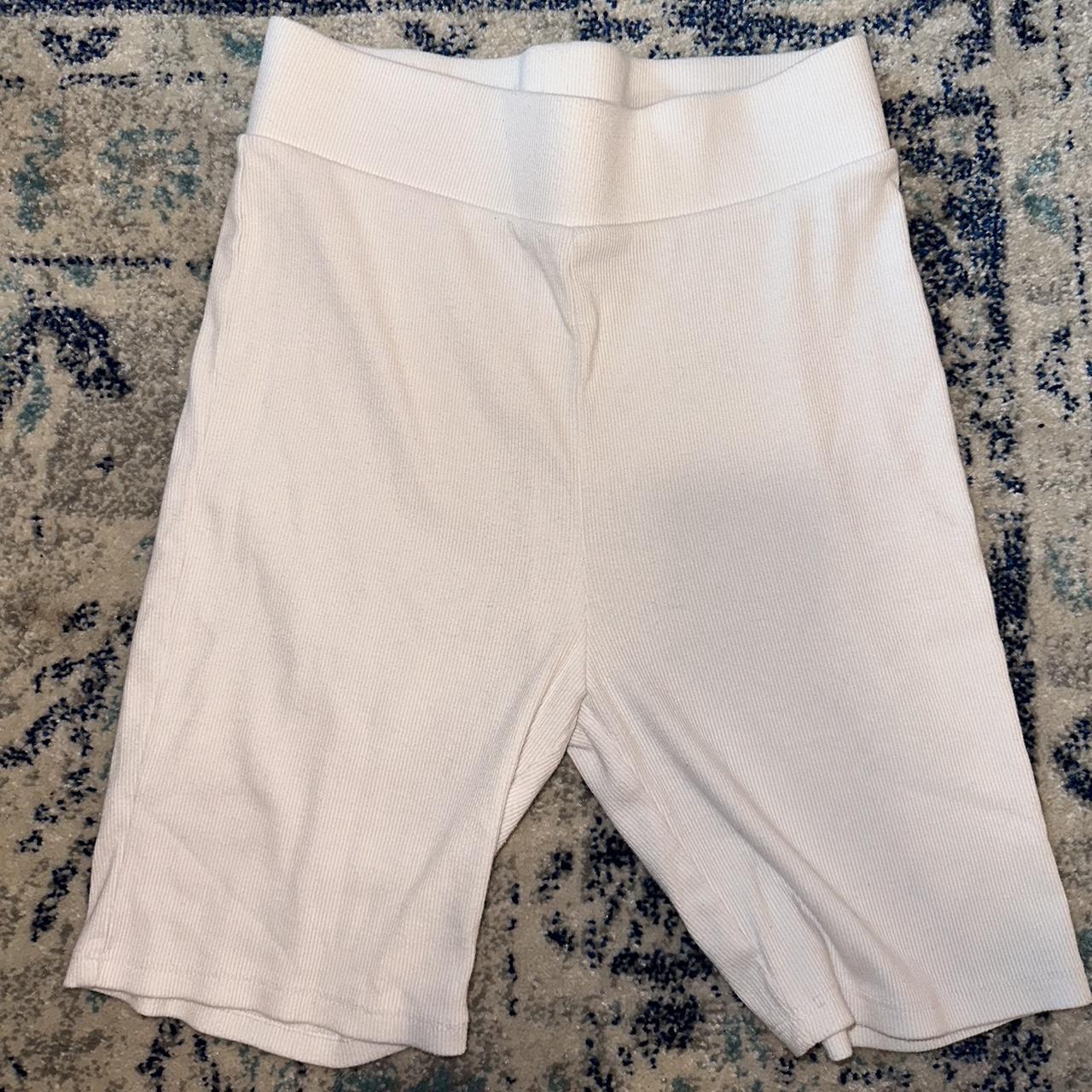 Forever 21 White Biker Shorts Size Small - Depop
