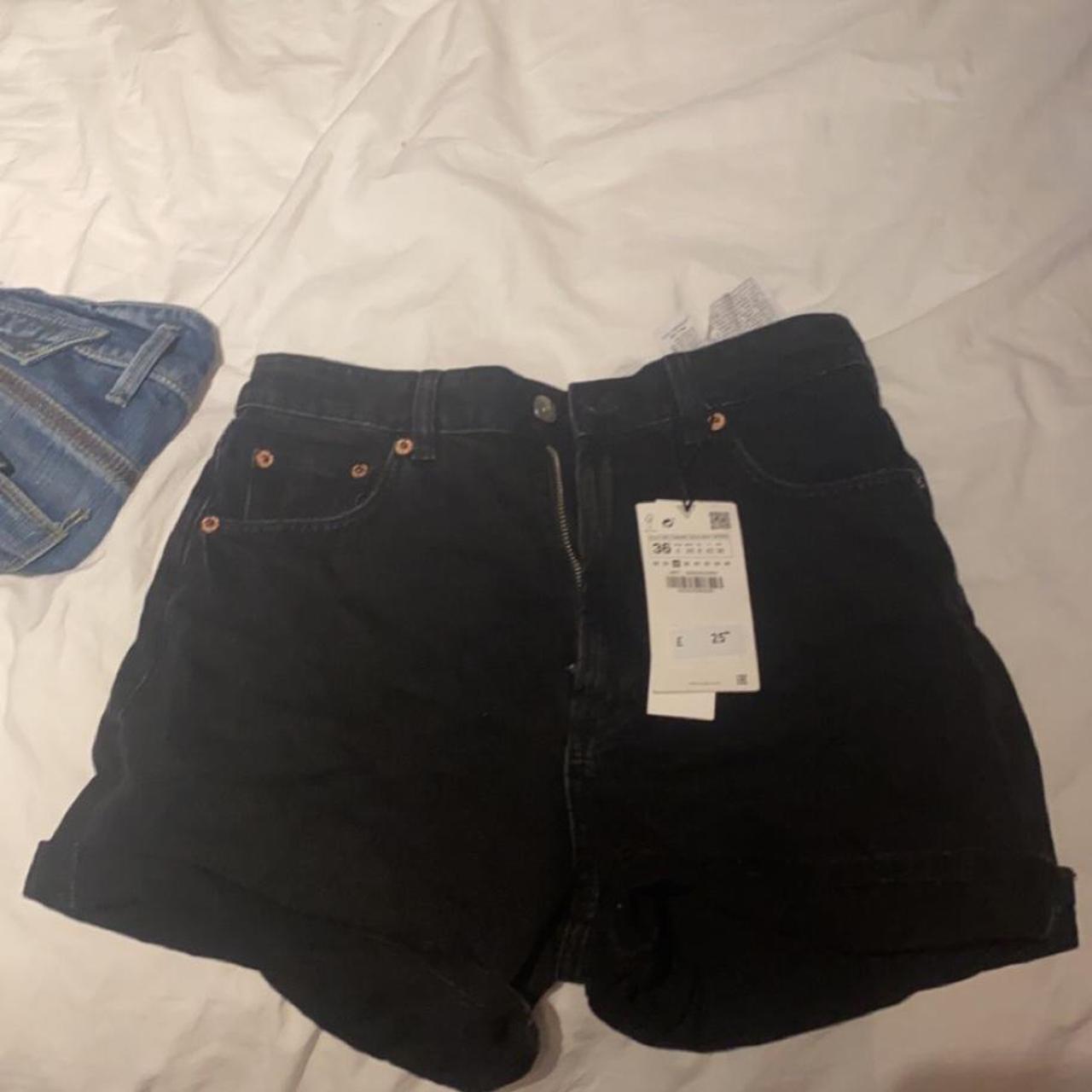 Cute high rise black denim shorts Zara Never worn... - Depop