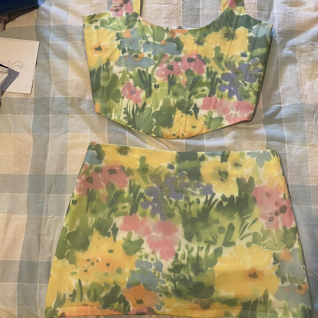 With Jean Set This is a super cute with jean... - Depop