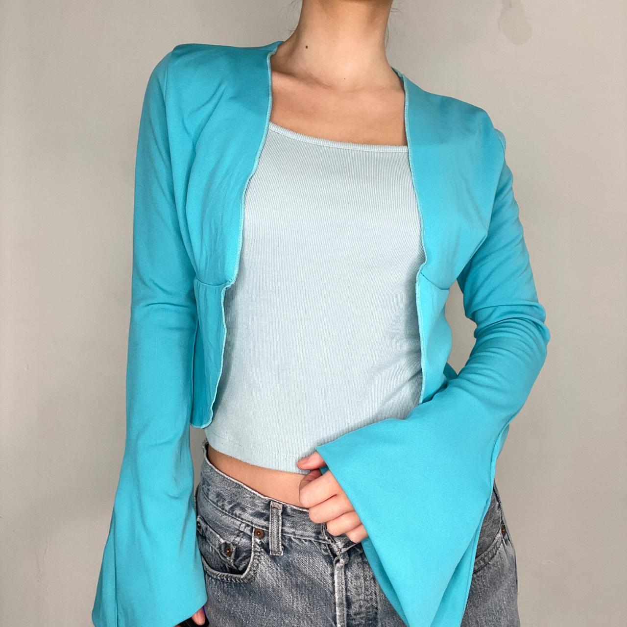 Cute aqua blue flared sleeve open top! No label but... - Depop