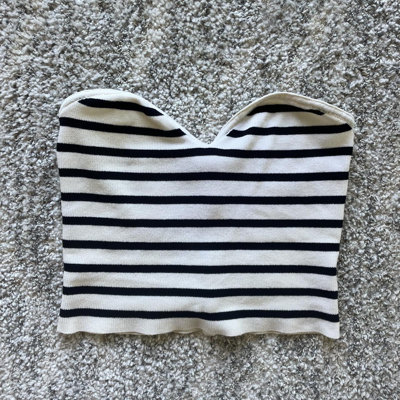 H&M zebra tube top 🦓 sticky lines at the top of the... | Depop