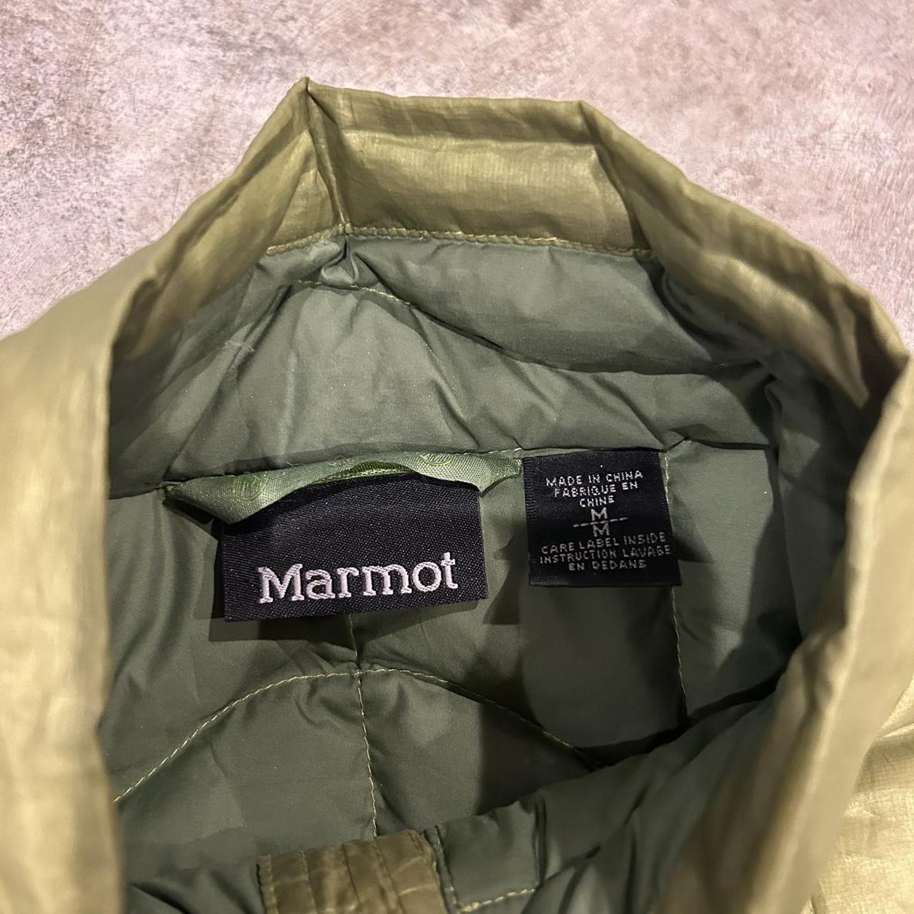 Marmot Lightweight Puffer Jacket size- medium... - Depop