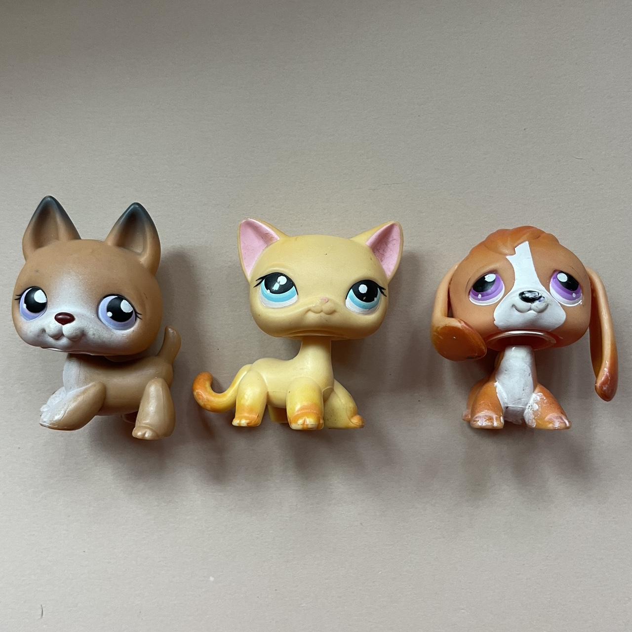 authentic littlest pet shop LPS lot (3 pets) magnet... - Depop