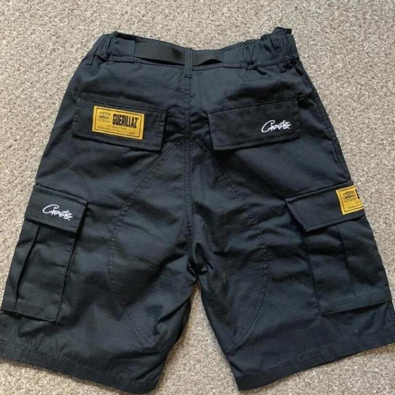 Corteiz Men's Black and White Shorts | Depop