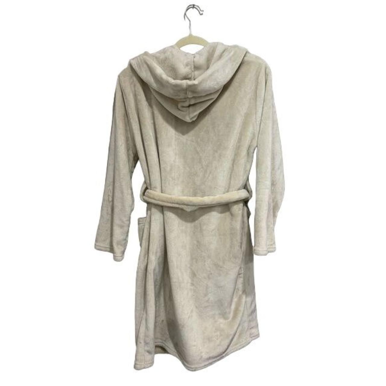 Summer & Rose Plush Cream Hooded Bath Robe Women's... - Depop