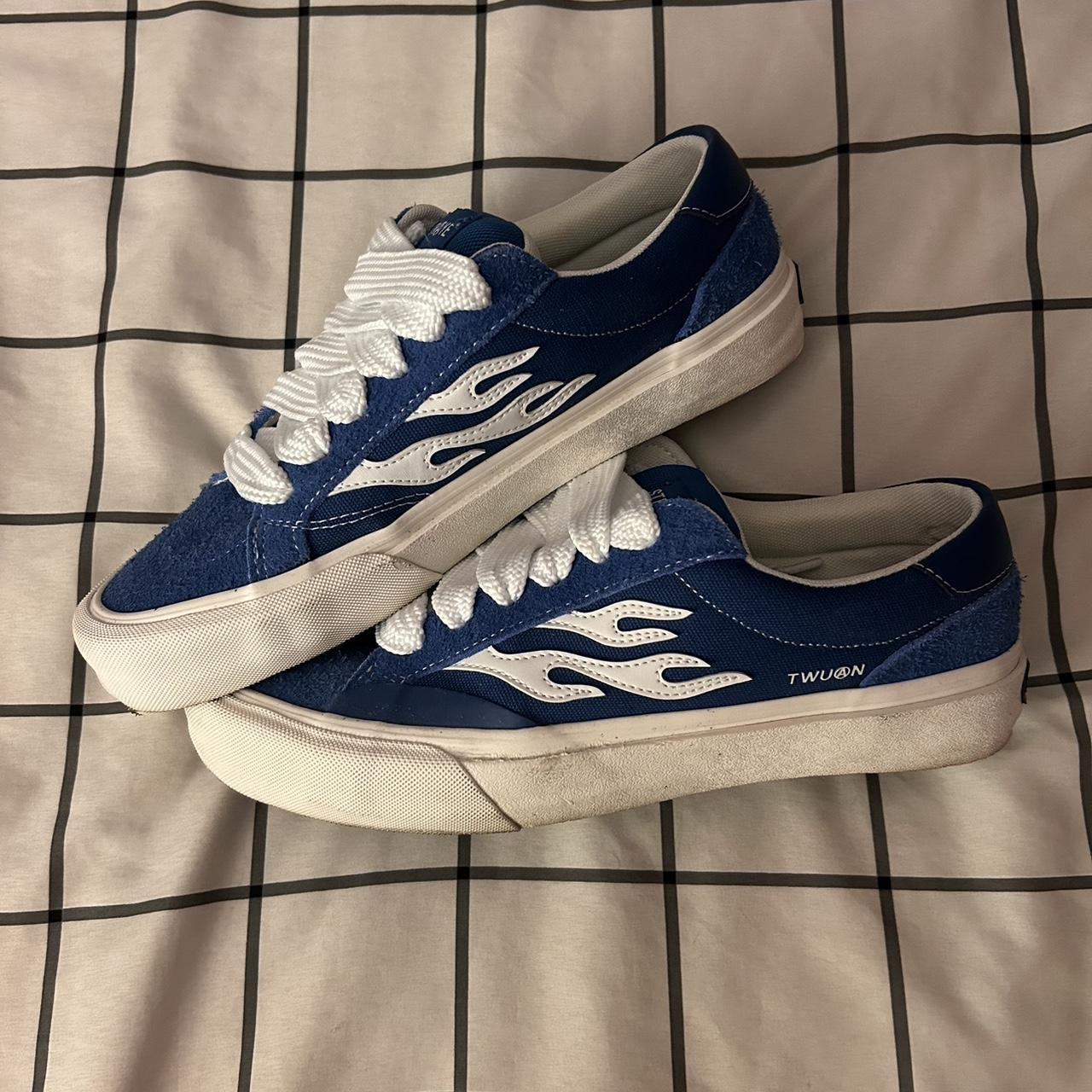 Straye Logan Puff ‘Blue’, 11M Worn once. No... - Depop