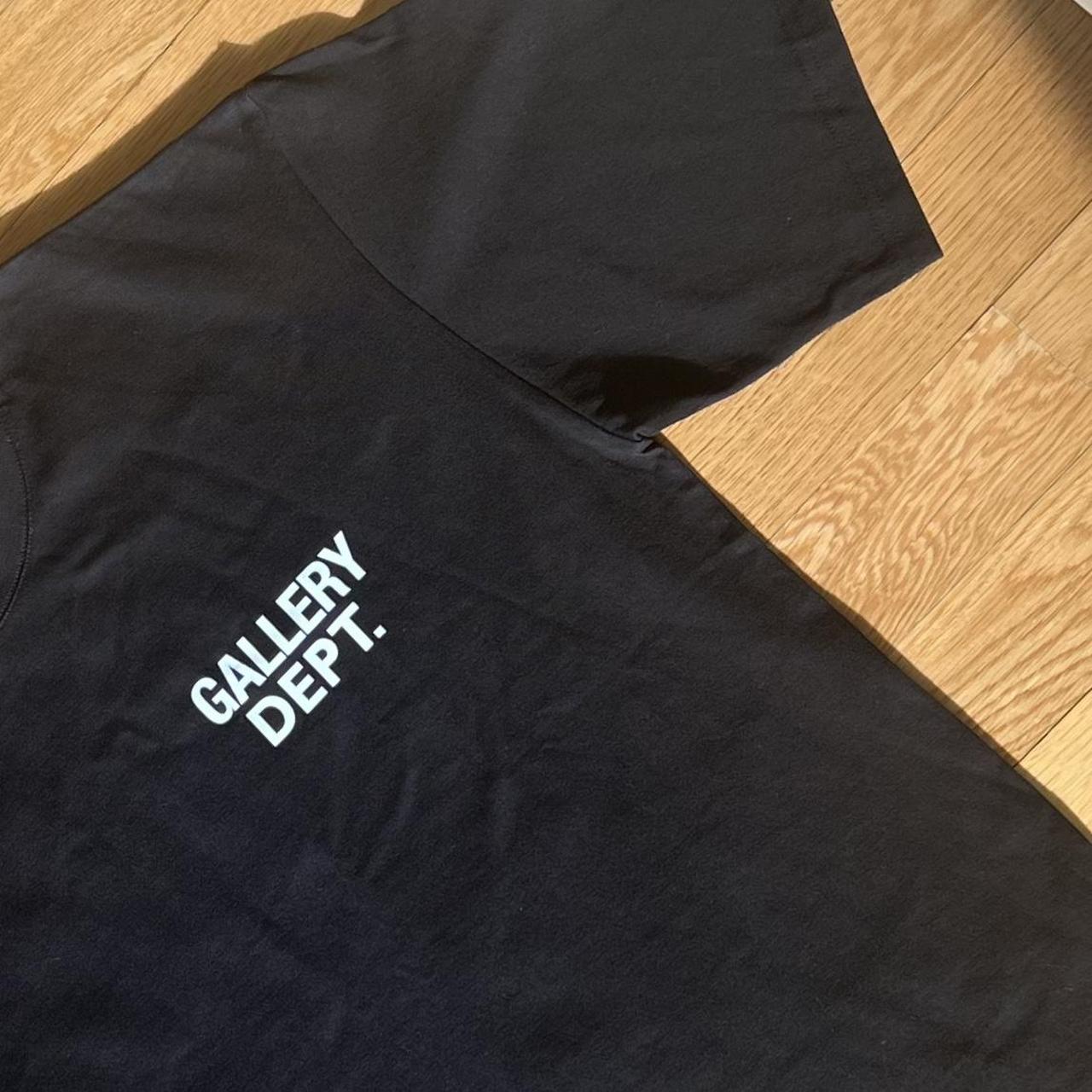Gallery Dept. Men's Black and White T-shirt | Depop