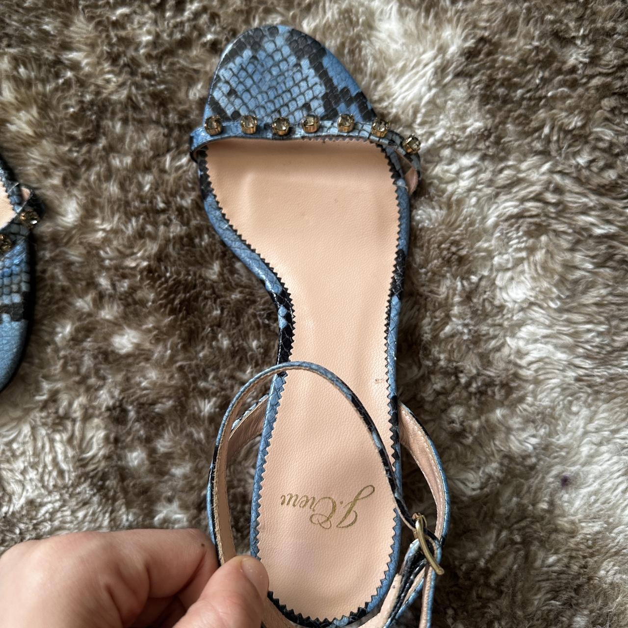 J. Crew kitten heels. Purchased them from a vintage... - Depop J. Crew kitten heels. Purchased them from a vintage... - Depop