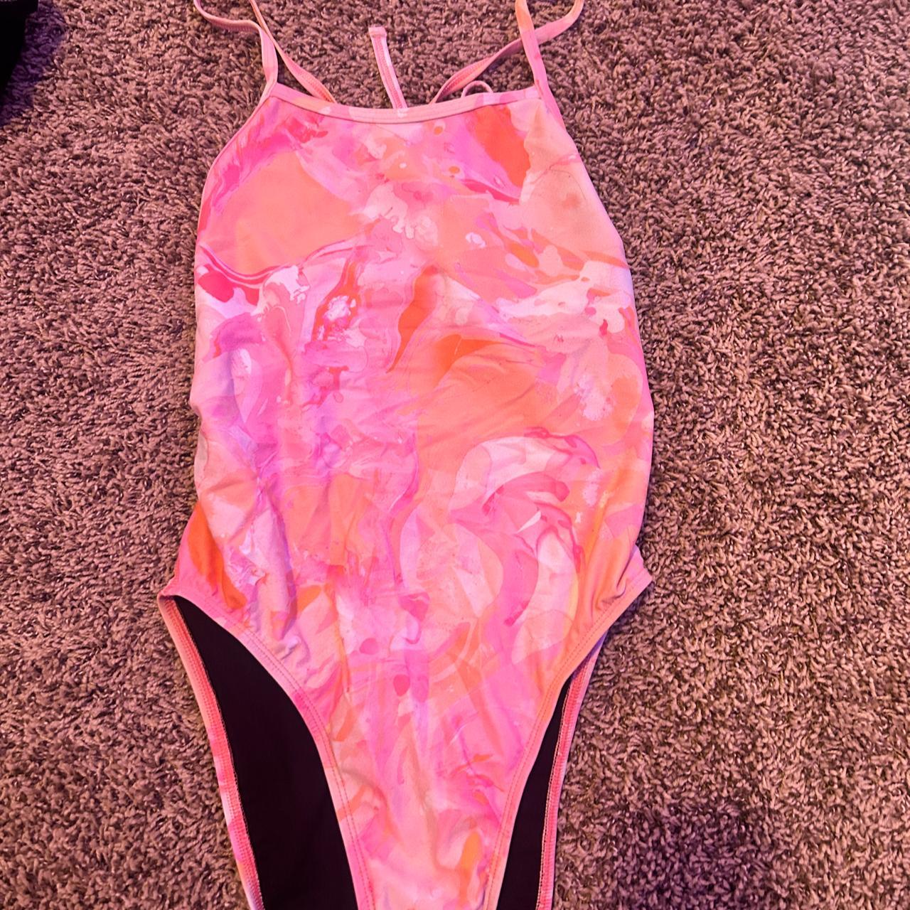 Jolyn Pink White Tye Dye Suit Size 30 Depop