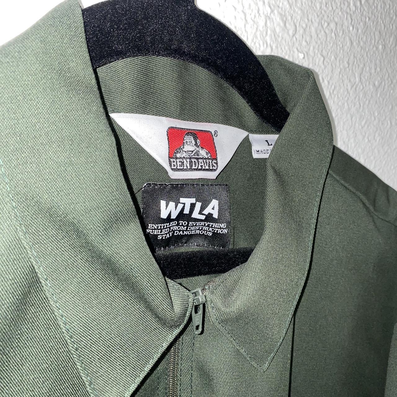 Ben Davis Men's Green T-shirt | Depop