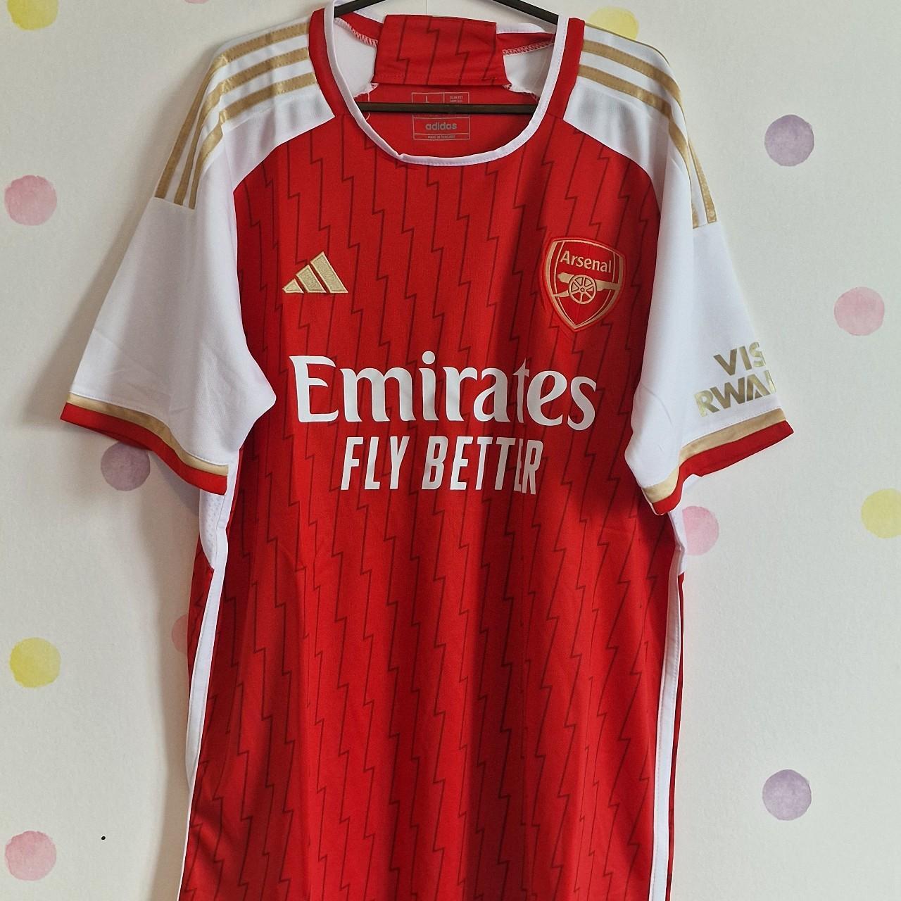 Men's Red and Gold T-shirt | Depop