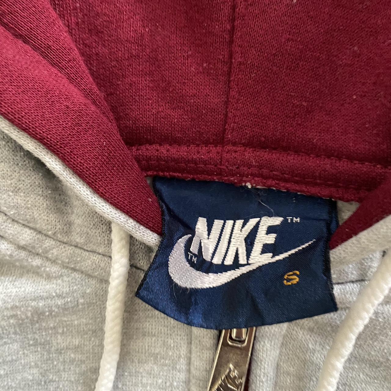 Sick Nike zip up Size: S; refer to pics for... | Depop