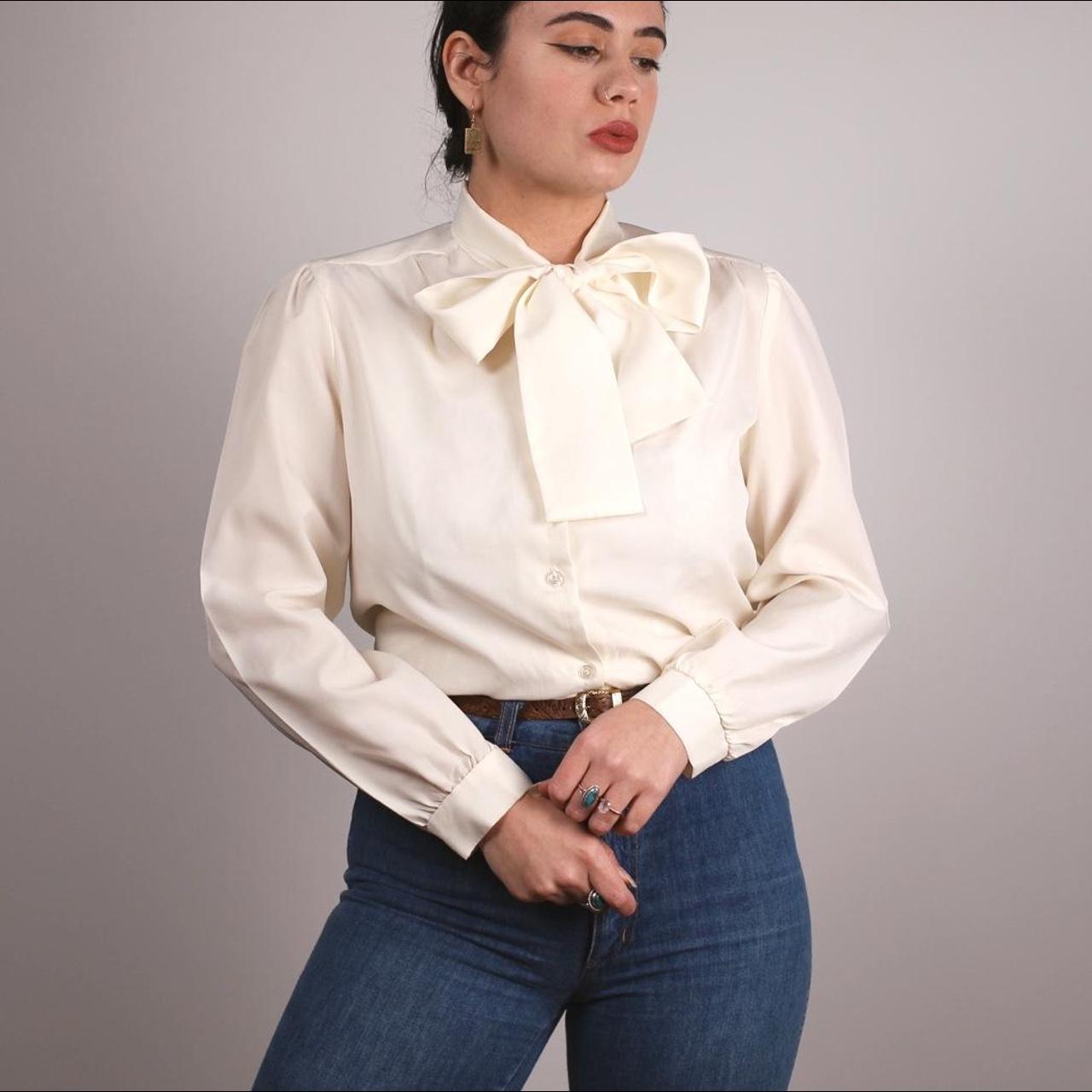 Women's Cream Blouse | Depop
