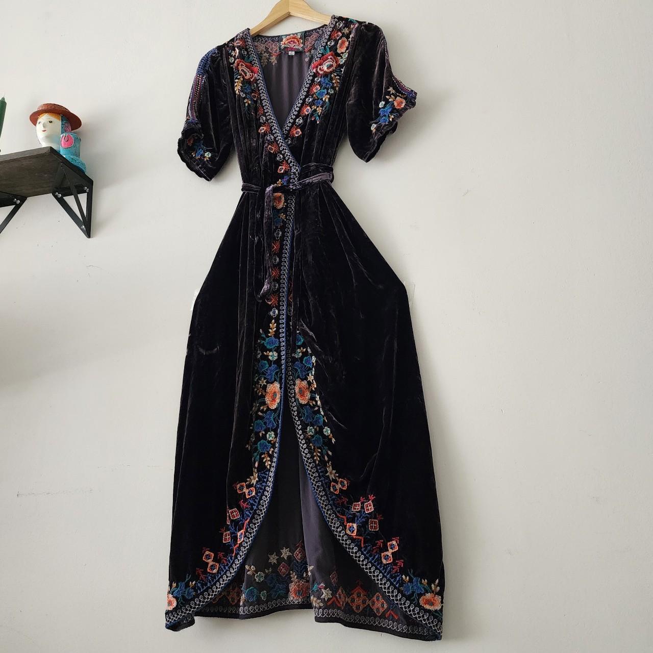 Johnny Was Los Angeles Joanna Purple Velvet Wrap... - Depop