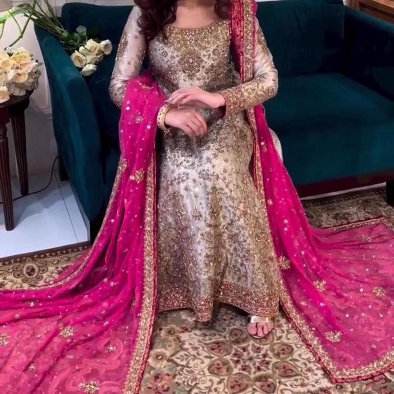 Harris Shakeel outfit, size Large. Sleeves are elbow... | Depop