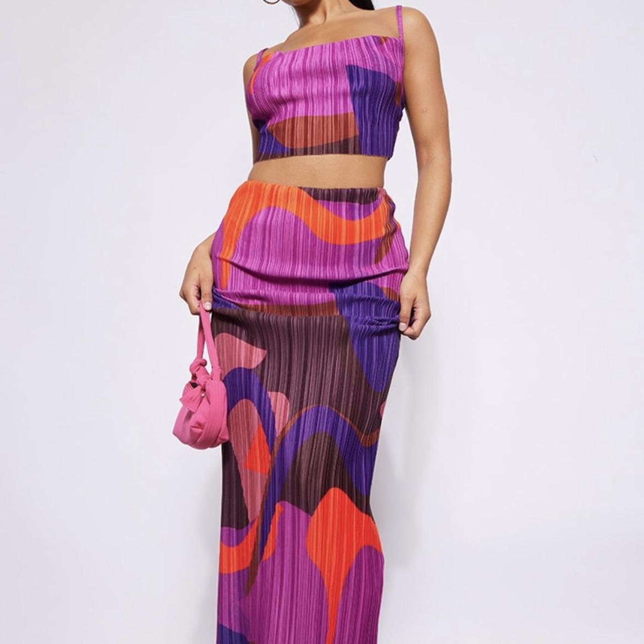 #plt Pink Print Plisse Maxi Skirt in size #6 + Pink... - Depop