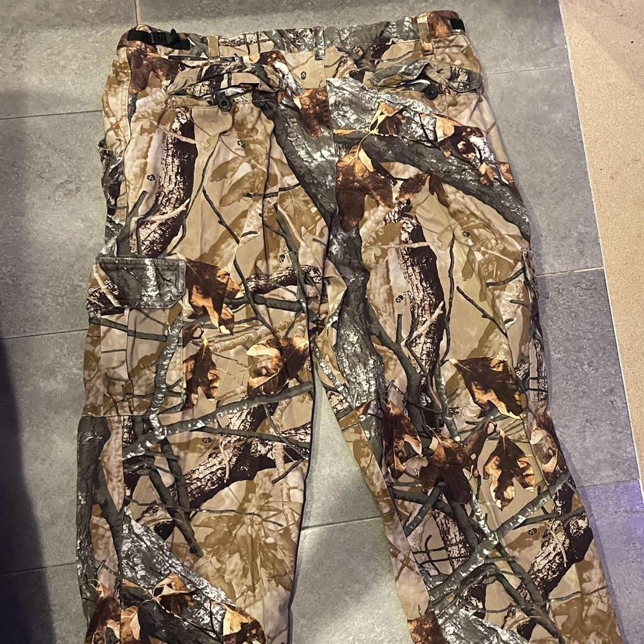 34” High quality realistic camo pants. - Depop