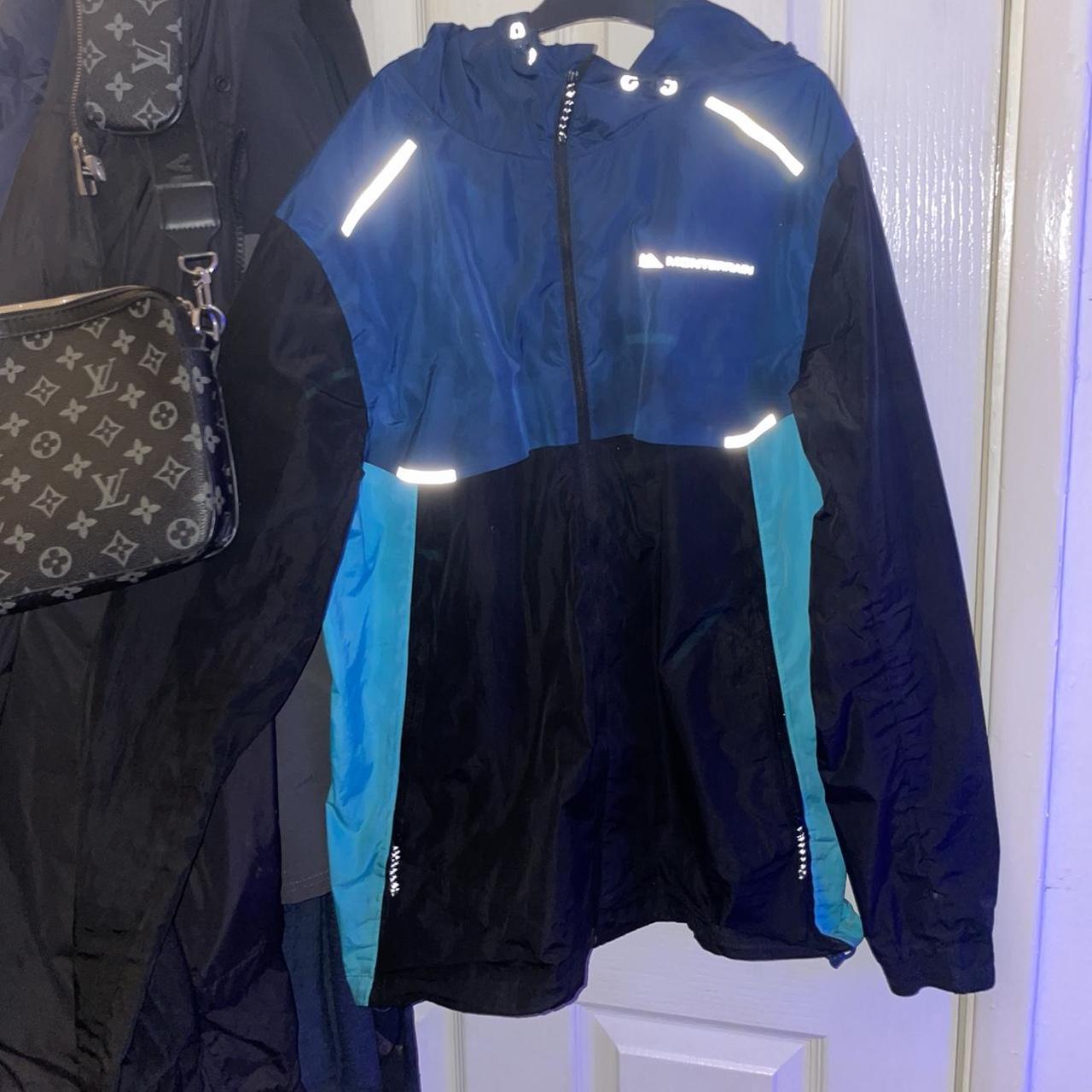 Blue monterrain jacket mens small - Depop