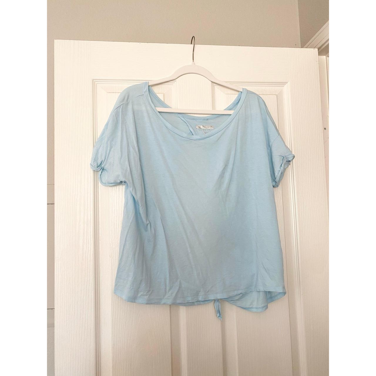 Baby blue open back tie on bottom workout T-shirt - Depop