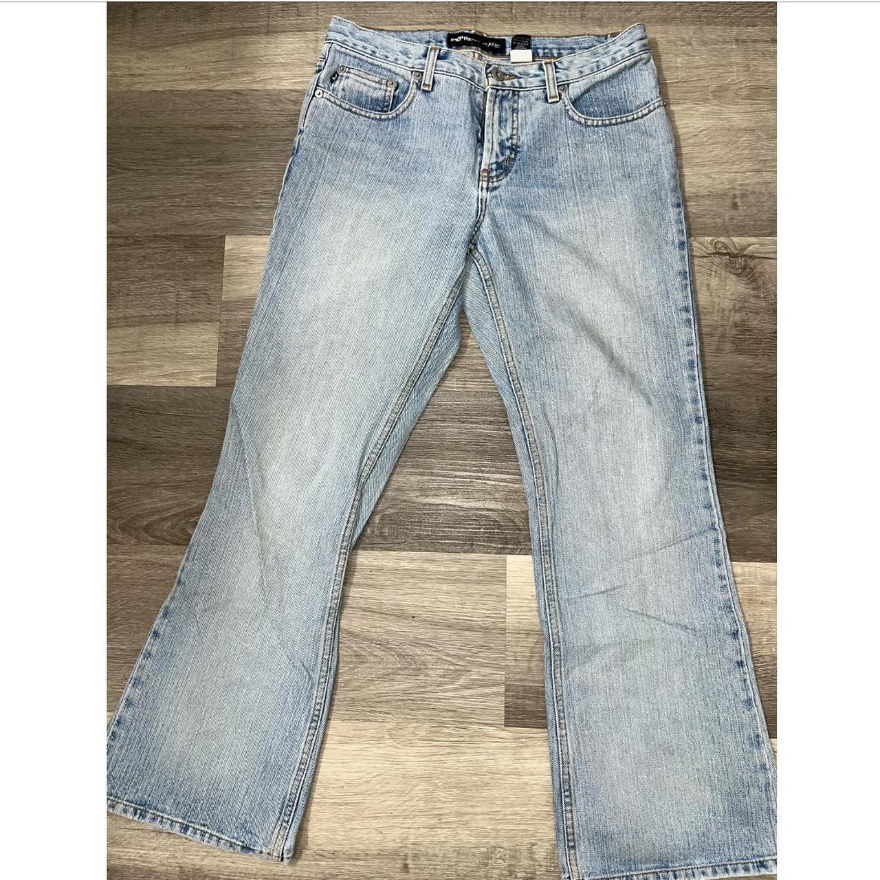 Light wash Express low rise flare jeans. Size 5/6.... - Depop