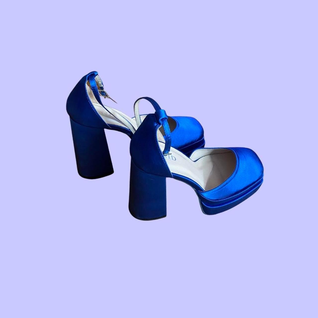 Blue satin chunky heels • brand new heels • super... - Depop