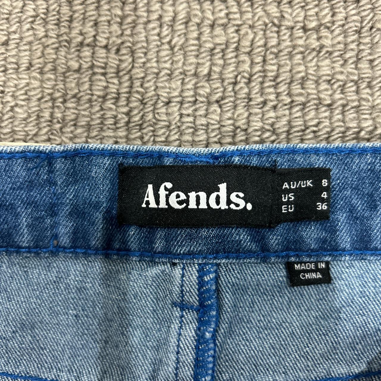 Afends skirt. Small size 8 (fits more like a 6) - Depop