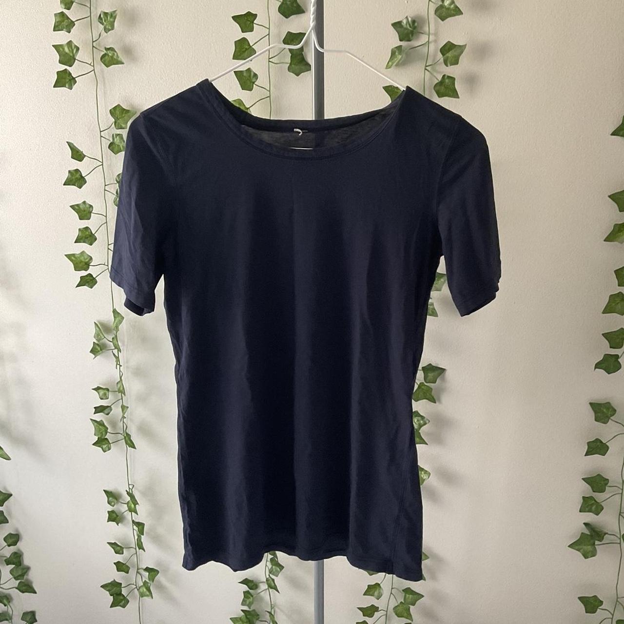 Lululemon navy solid t-shirt ☀️ Perf for... - Depop