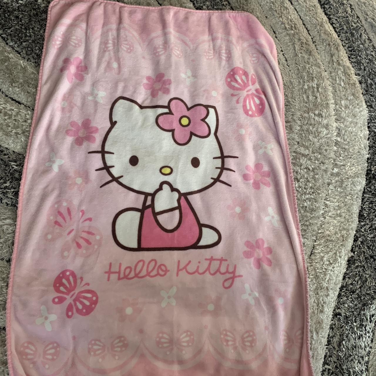 soft pink hello kitty blanket • still in good... - Depop