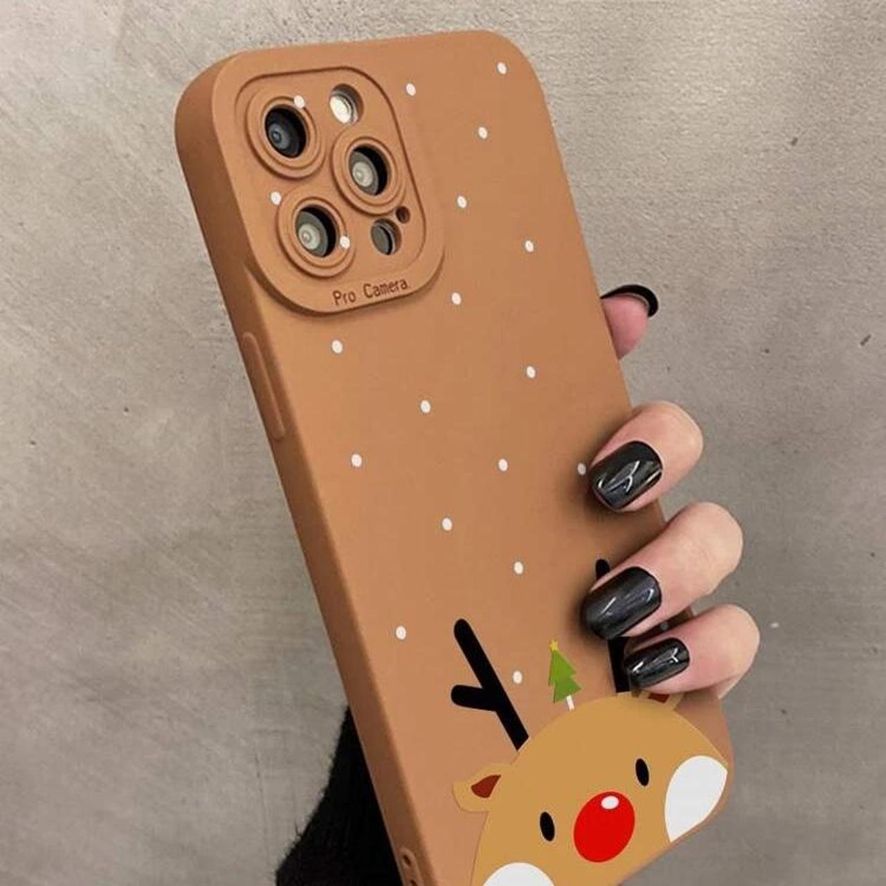 Christmas case - Depop