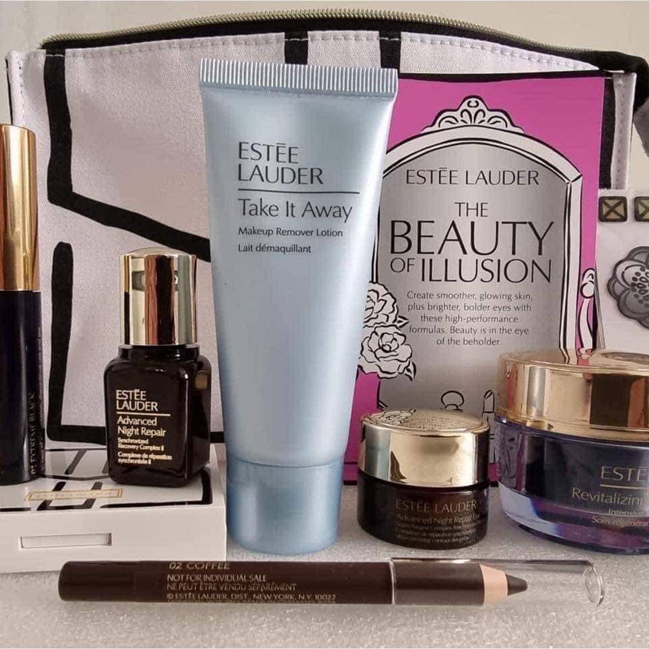 Estee Lauder Make Up Travel Set #Estee Lauder #Make... - Depop