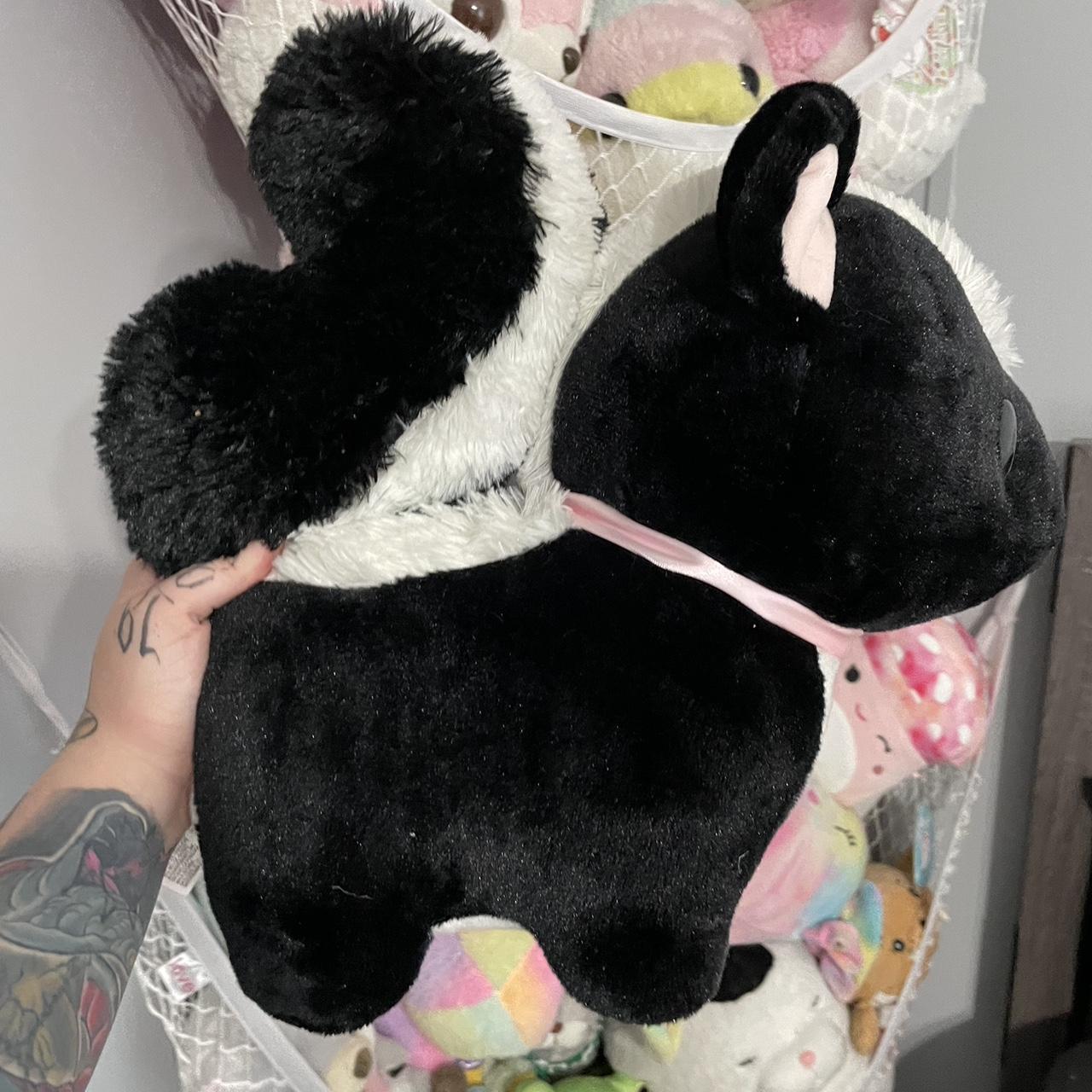 Amuse Brand Skunk Plushie 🦨 🖤🌸💖💕 Brand new with... - Depop