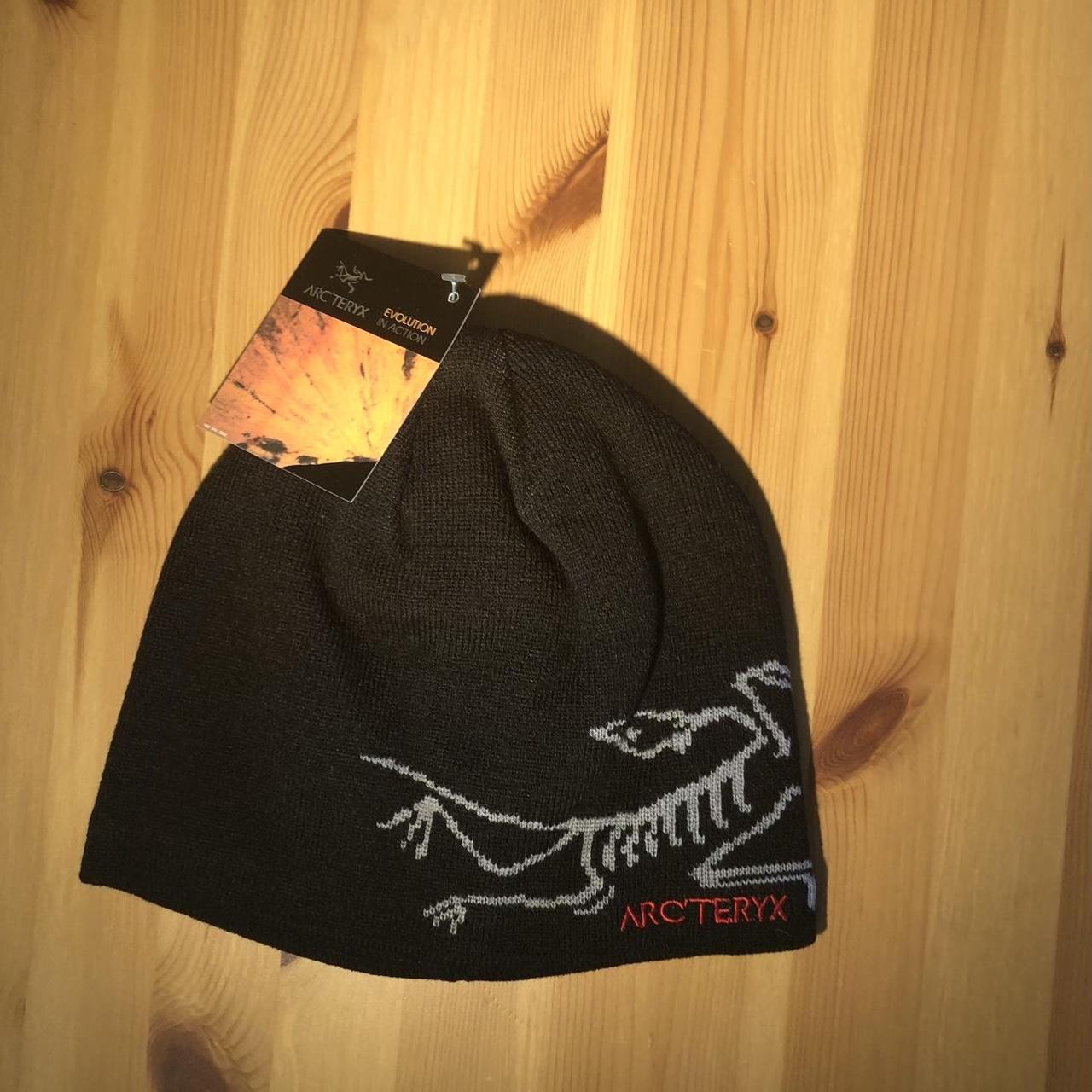 Arc'teryx Men's Black and Red Hat | Depop
