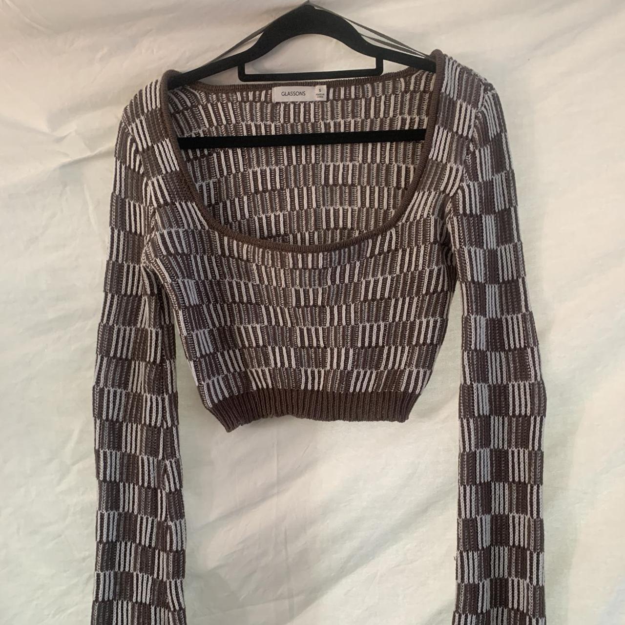 Glassons Long sleeve scoop neck crotchet crop top-... - Depop