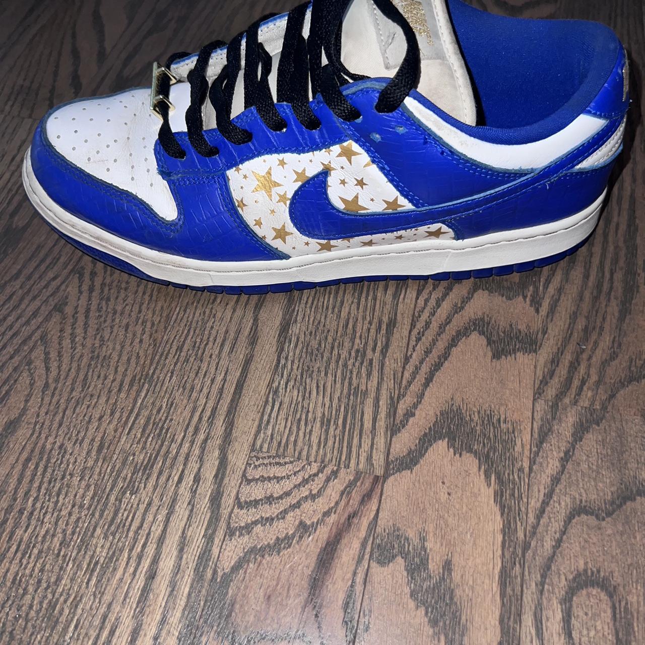 Nike sb supreme dunks/ size 9/ good condition - Depop