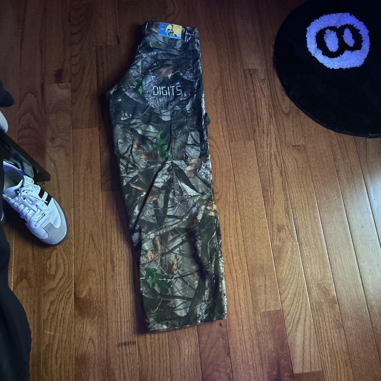 Digits real tree camo baggy carpenter pants -size... - Depop