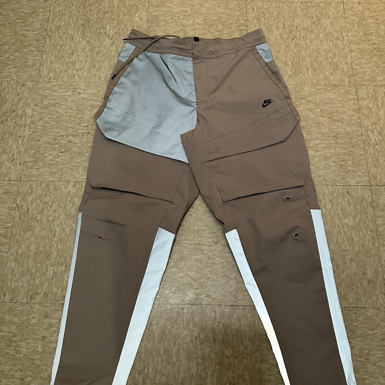 Nike tech cargo pants - Depop