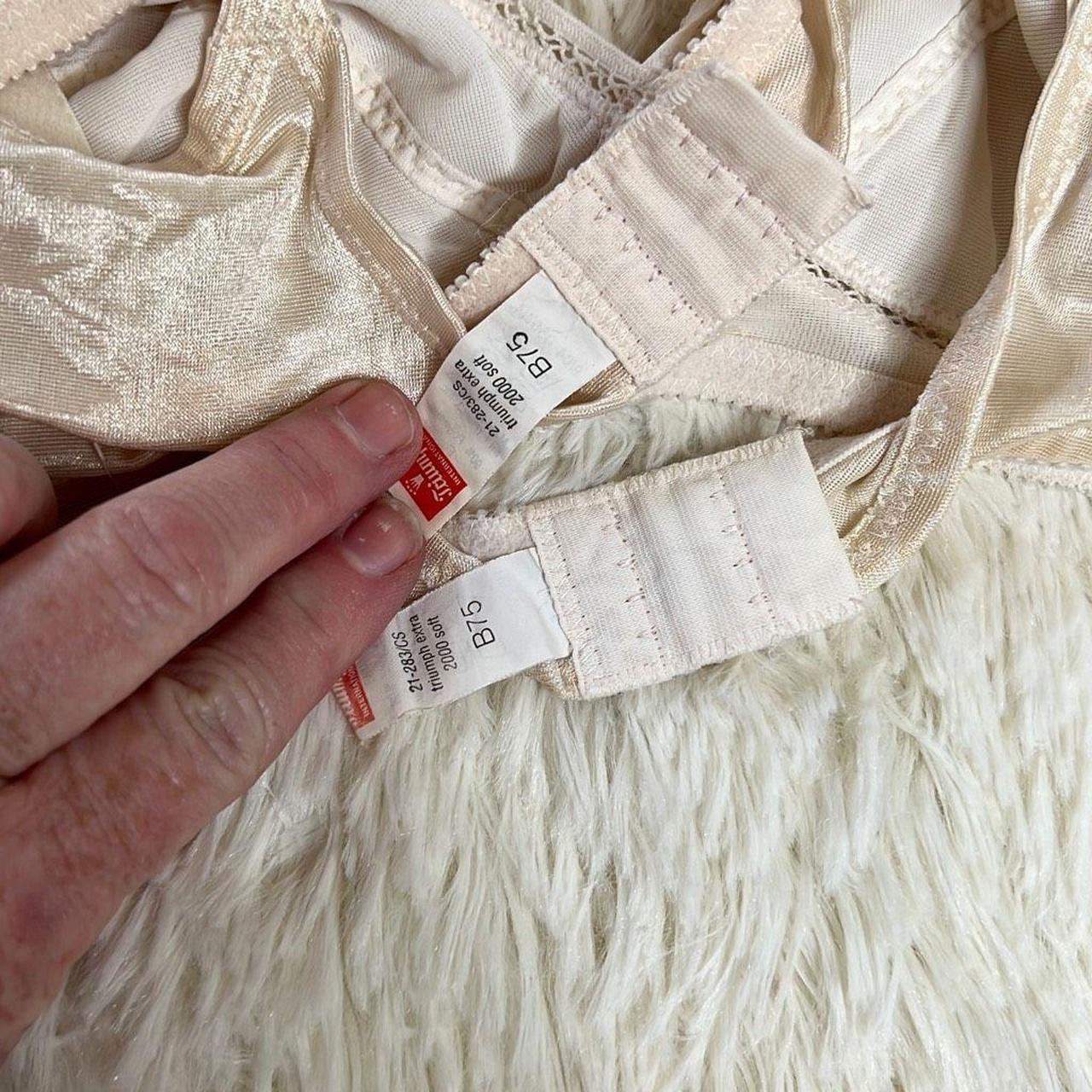 Triumph Women's Nude Beige Bra Size B75 Set Of 3 -... - Depop