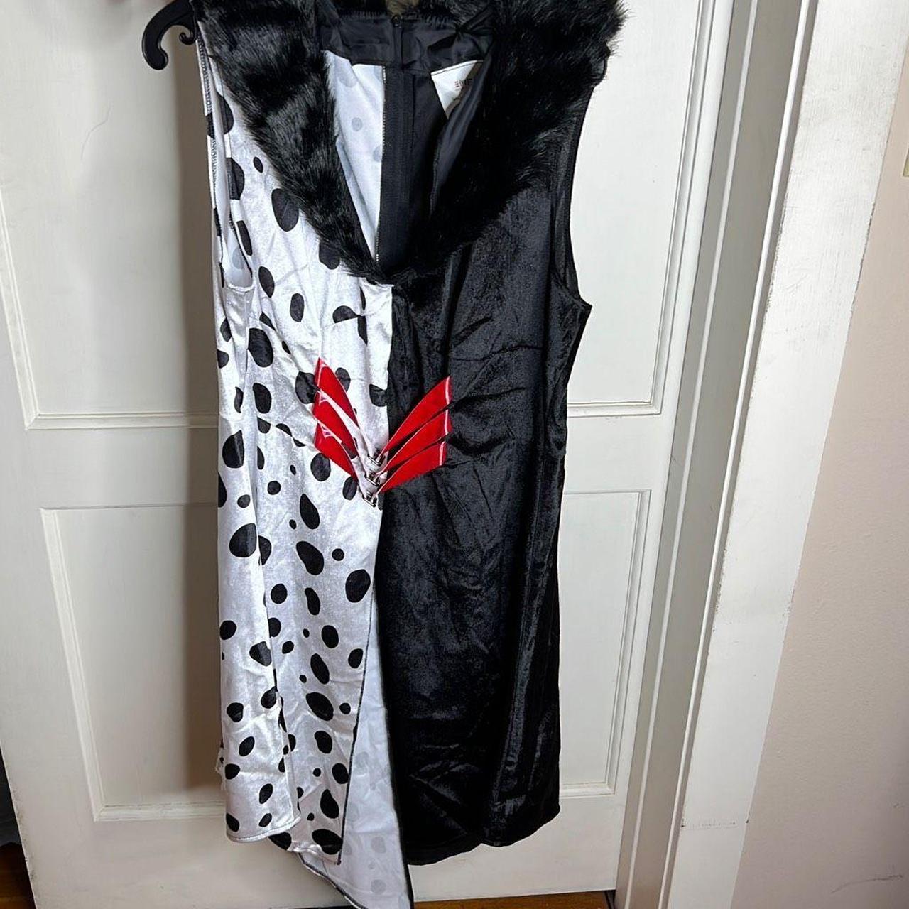 This costume features a luxurious velvet open-front... - Depop