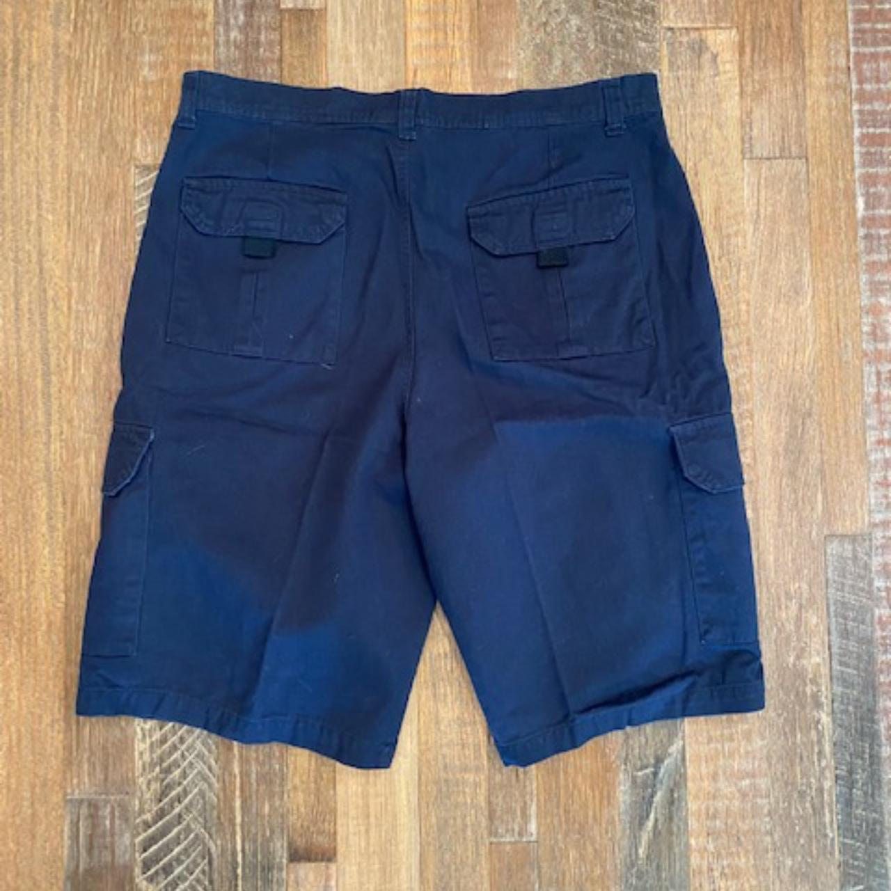 Original Deluxe Supply Men's Cargo Shorts Navy size... - Depop