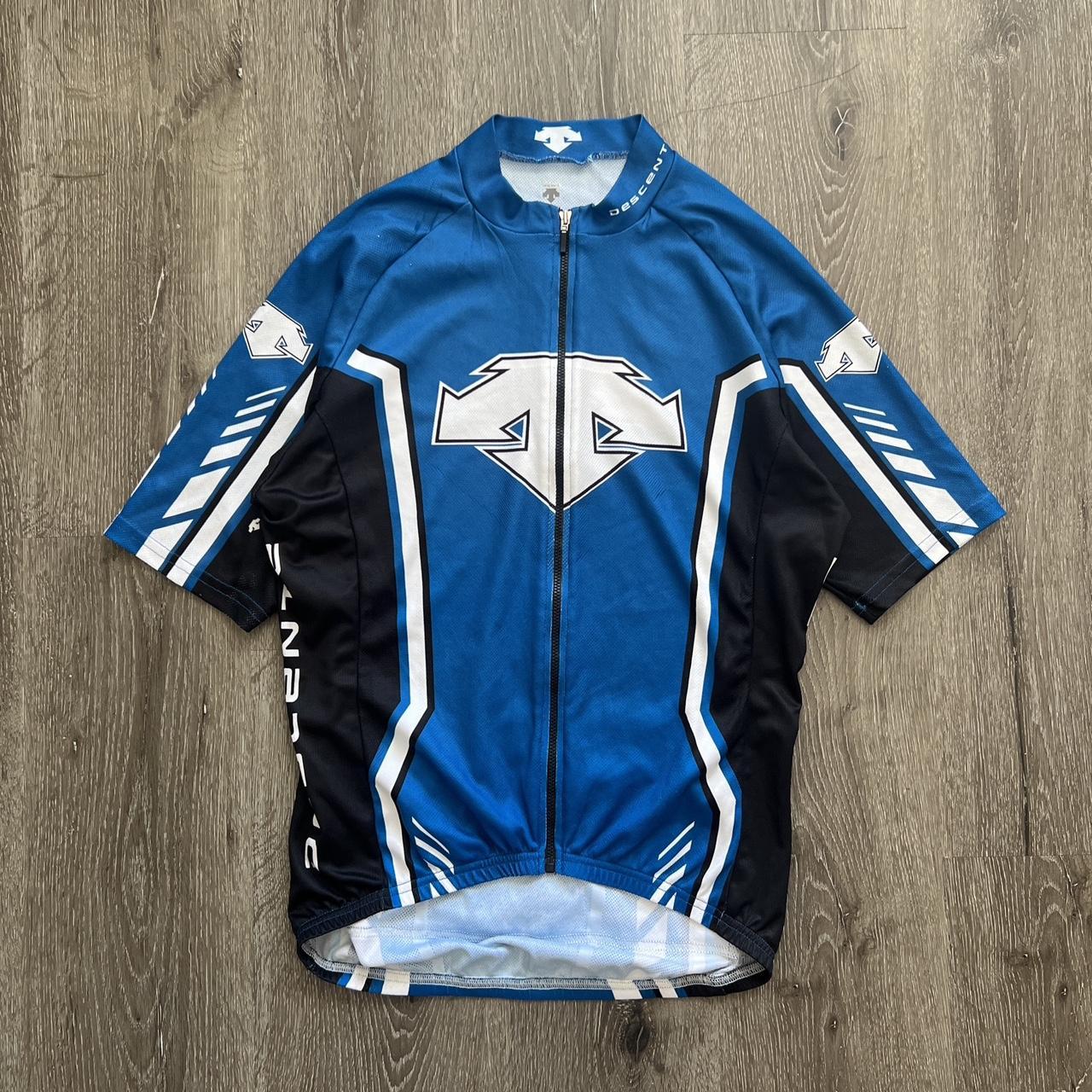 DESCENTE Men's Medium Blue Black White Polyester... - Depop