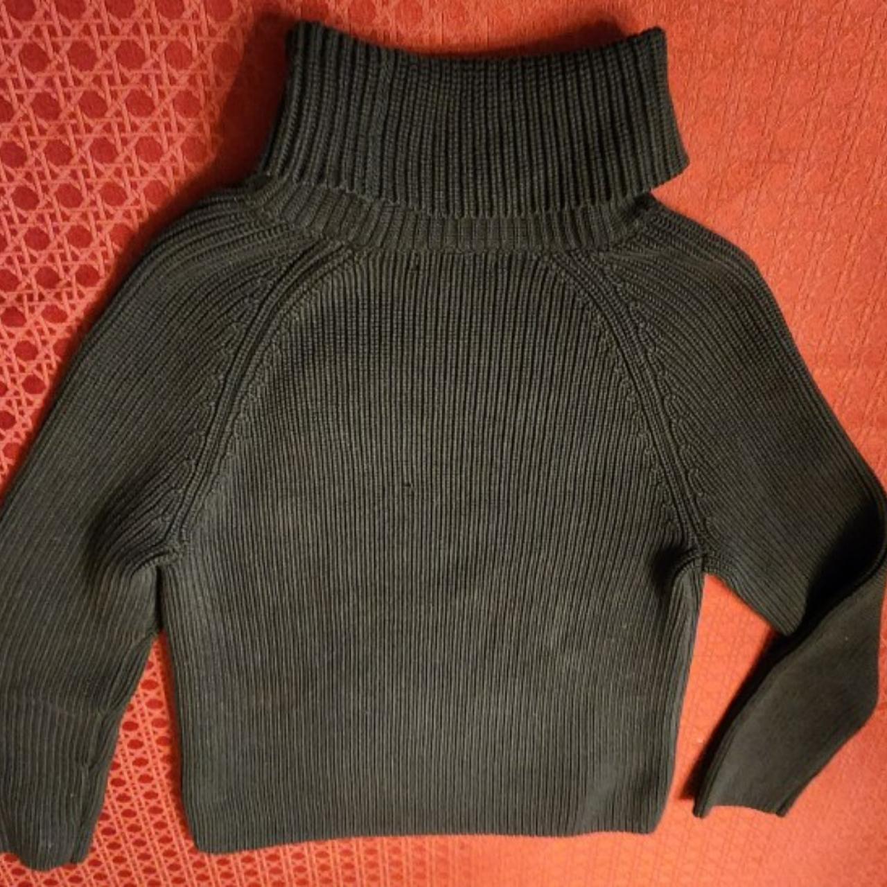 Lands End heavy turtle neck sweater. Black. Size Small - Depop