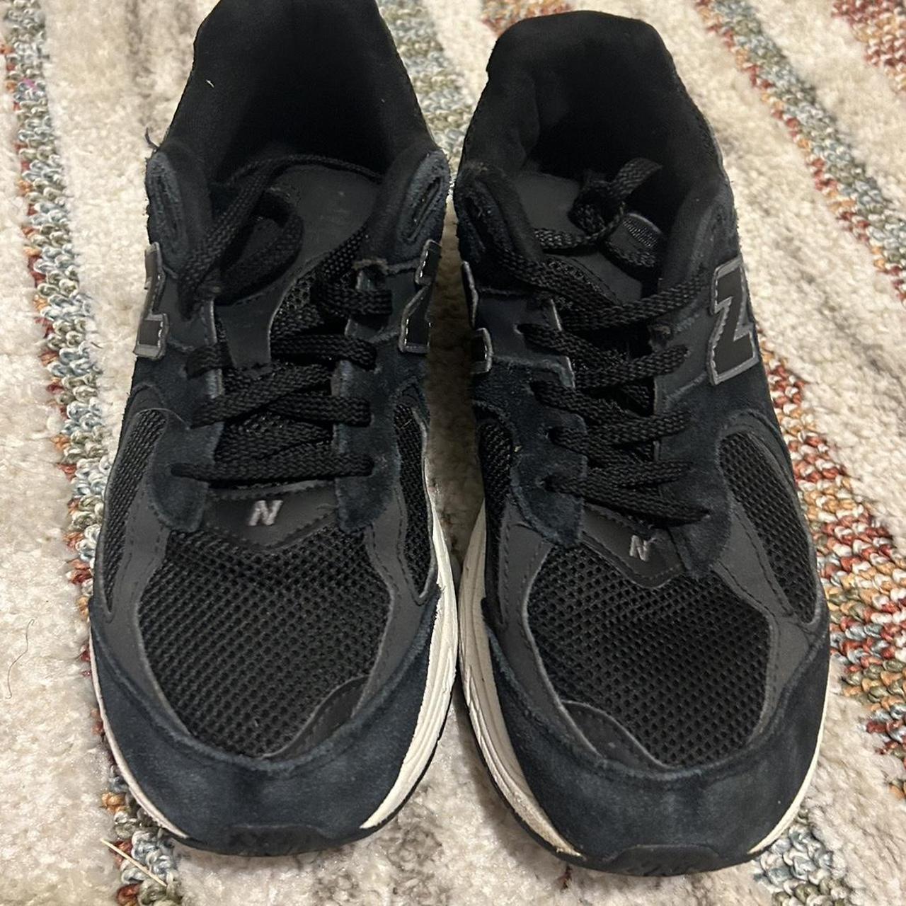 NEW BALANCE 2002r Black colorway good condition.... - Depop