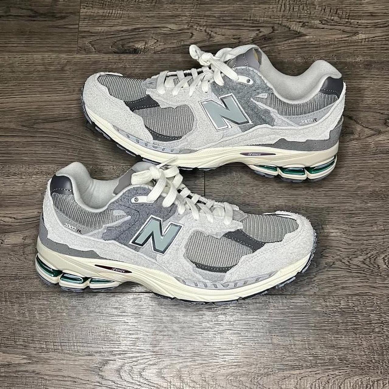 NB 2002r protection pack “rain cloud” 🌧️ | Depop