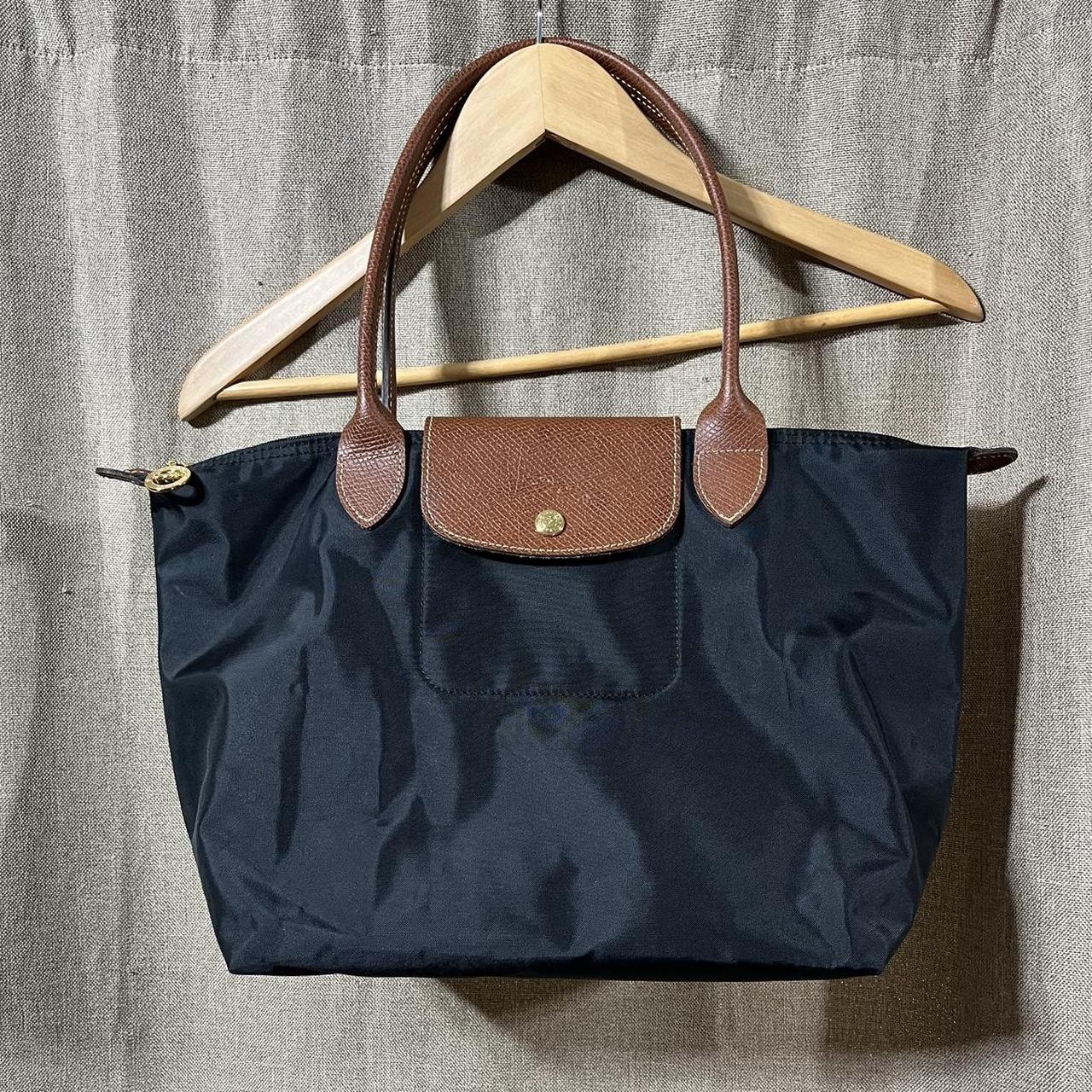 Long champ tote bag black/tan condition is like new - Depop