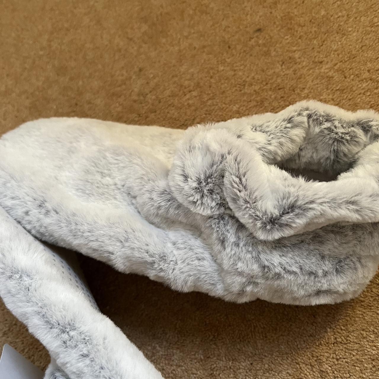 Primark grey slipper socks. Size 6-8. Brand new.... - Depop